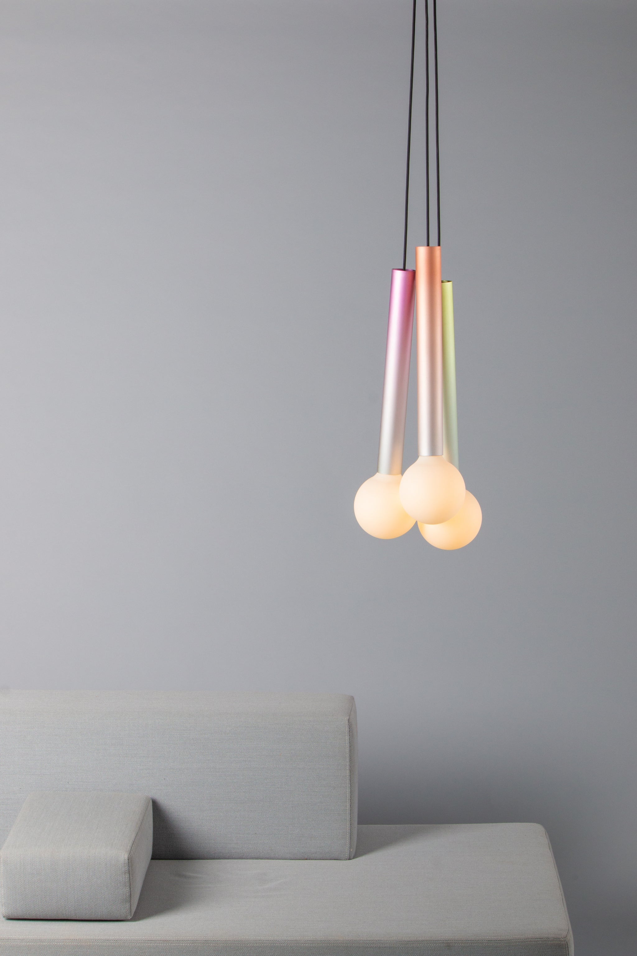 Fade Chandelier by Studio LoopLoop / ALCOVA